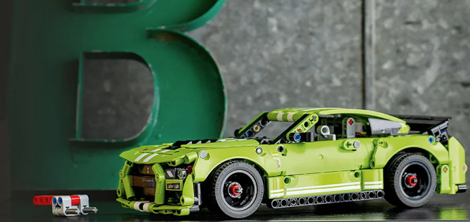 Купить Авто-конструктор LEGO Technic Ford Mustang Shelby GT500 (42138 ...